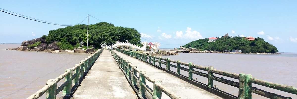 Hòn Đá Bạc (Silver stone) Cà Mau, Việt Nam