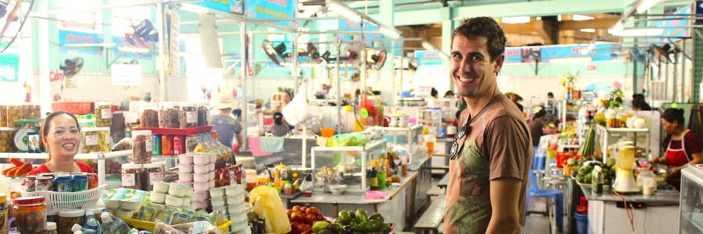 Chợ Cồn (Con Market) Đà Nẵng, Việt Nam