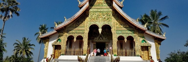 Bảo tàng Cung điện Hoàng gia Lào (Laos Royal Palace Museum) Luang ...