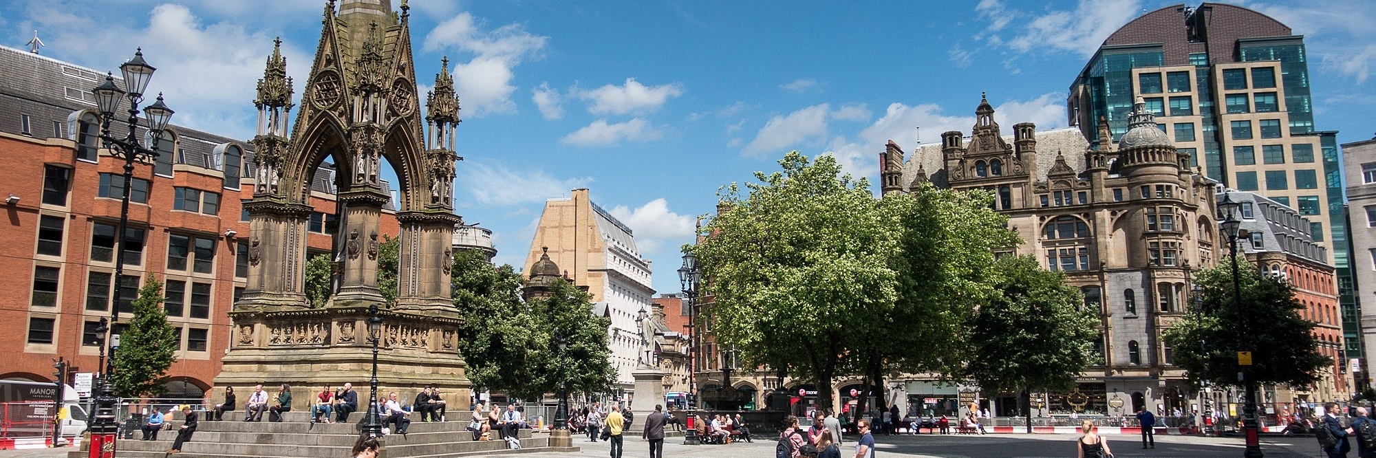 Quảng trường Albert (Albert Square) Manchester, Vương Quốc Anh